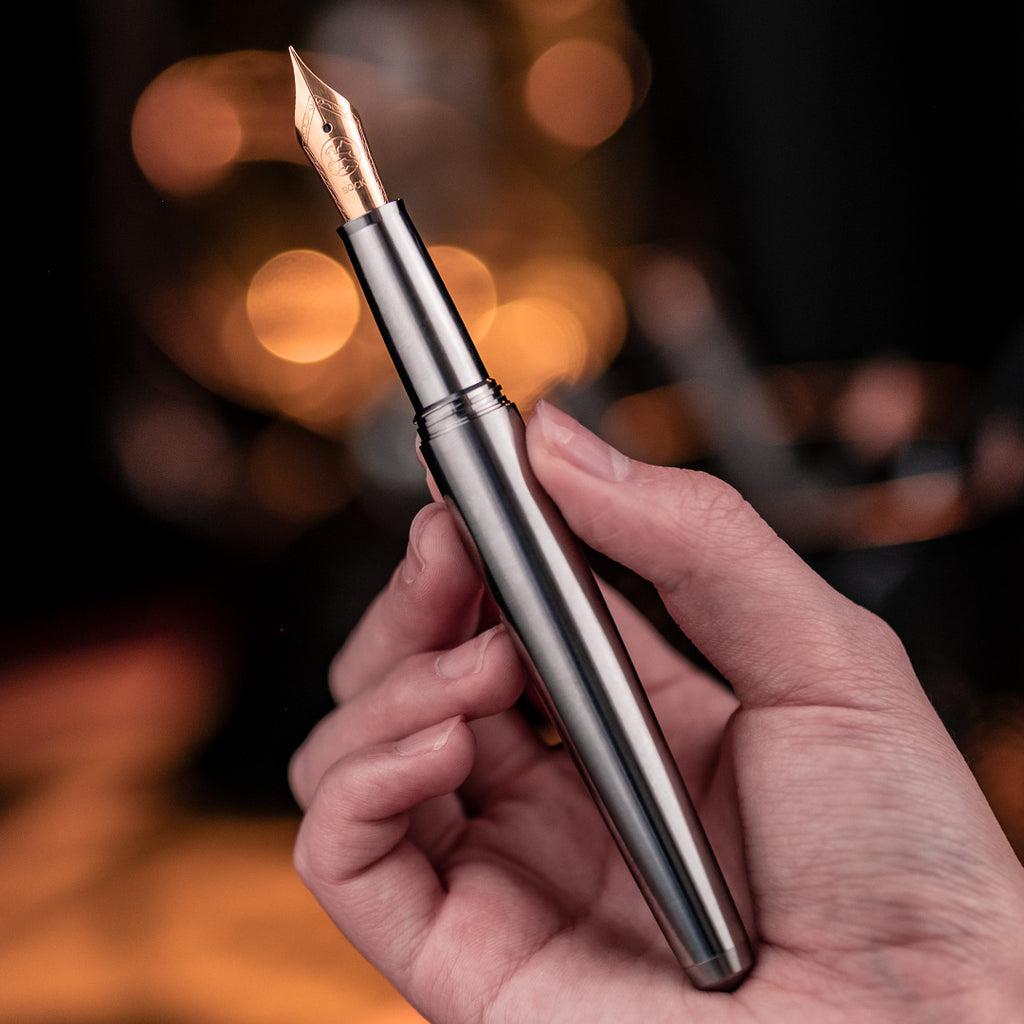 Titanium Tactical Fountain Pen – Titaner