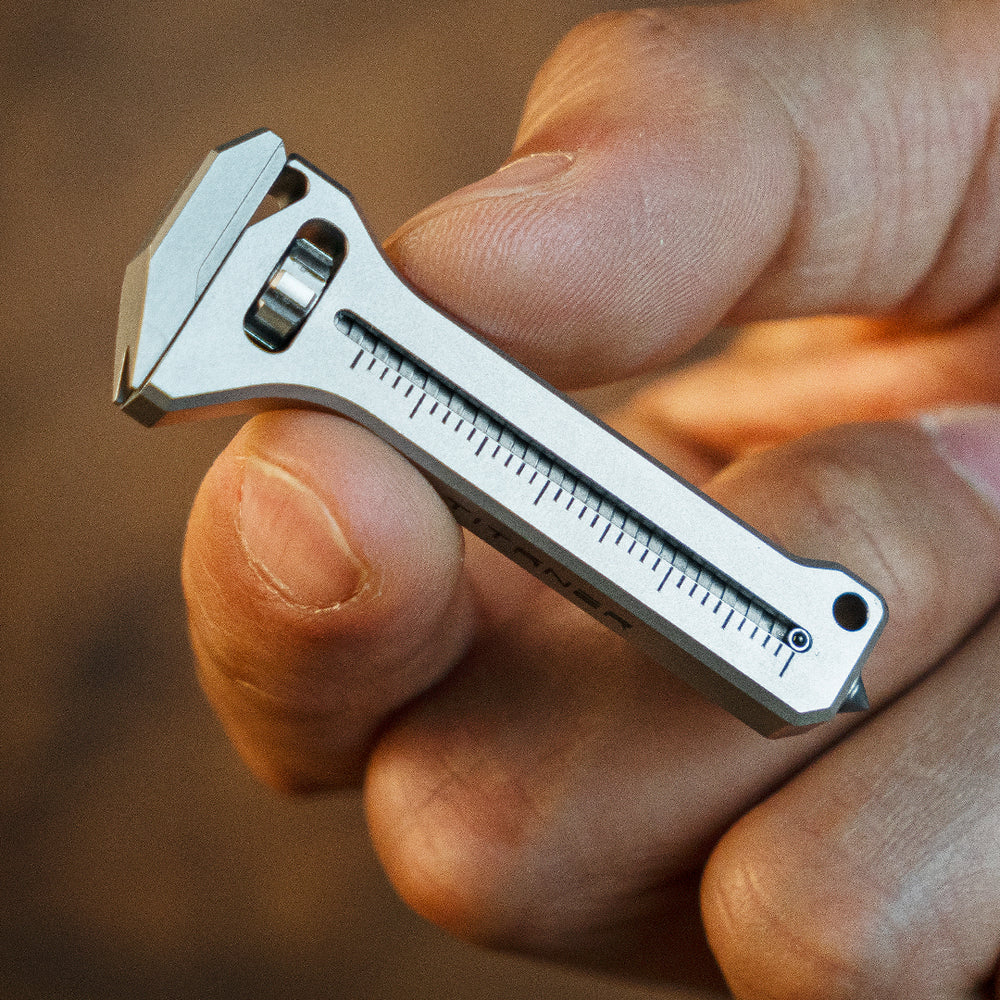 TiSpanner 2.0 Pro Compact Titanium Multitool – Titaner