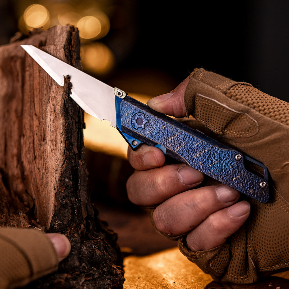 The Raven Titanium Utility Folding knife – Titaner