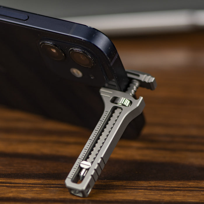 Refined TiSpanner: Compact Titanium Multitool Always Within Reach – Titaner